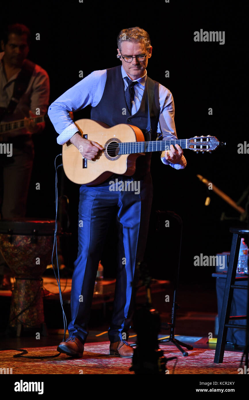 Fort Lauderdale, FL, USA. 06th Oct, 2017. Jesse Cook performs at The ...