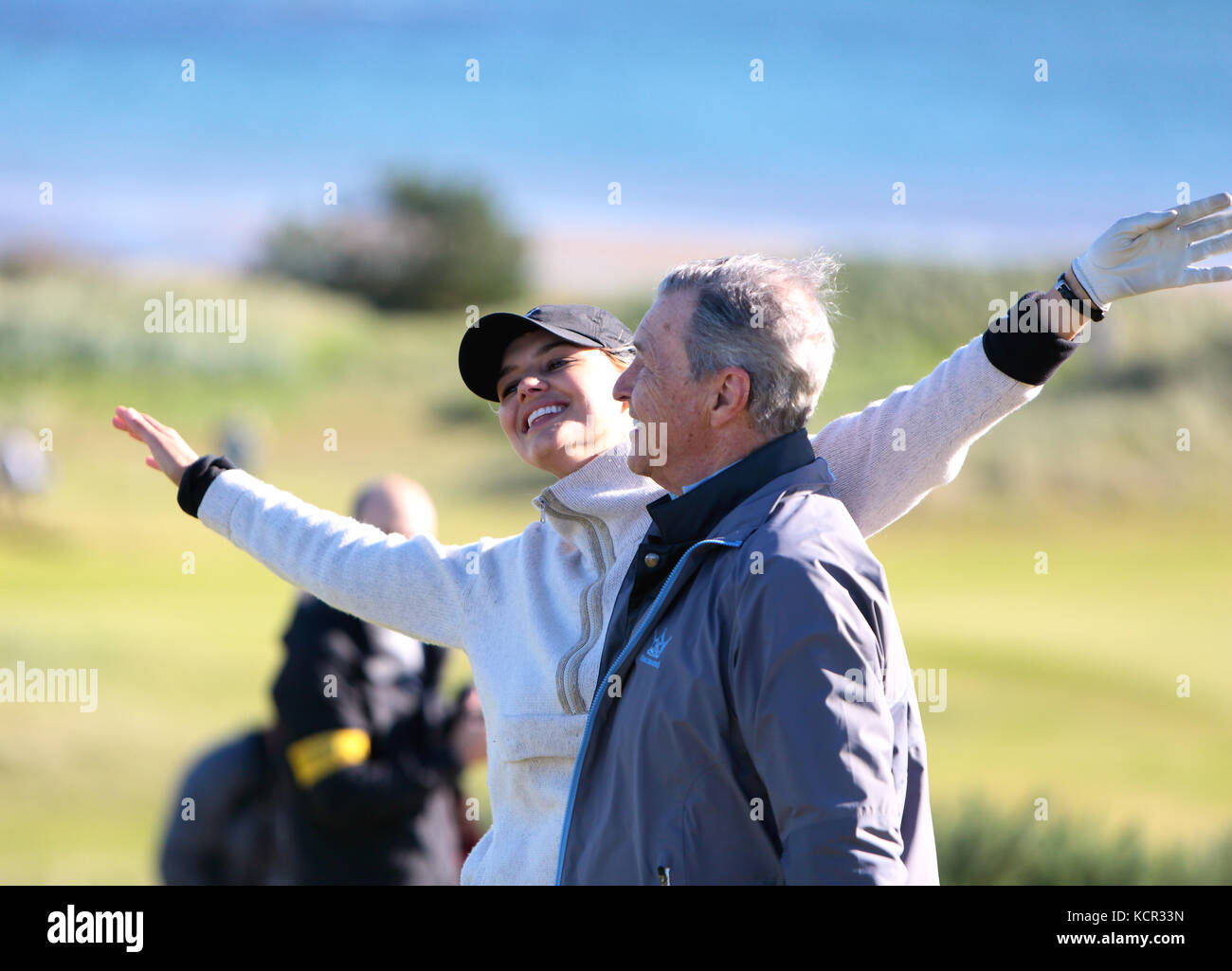 Fife, Scotland, UK. 7th Oct, 2017. Kelly Rohrbach plays the 3rd round ...