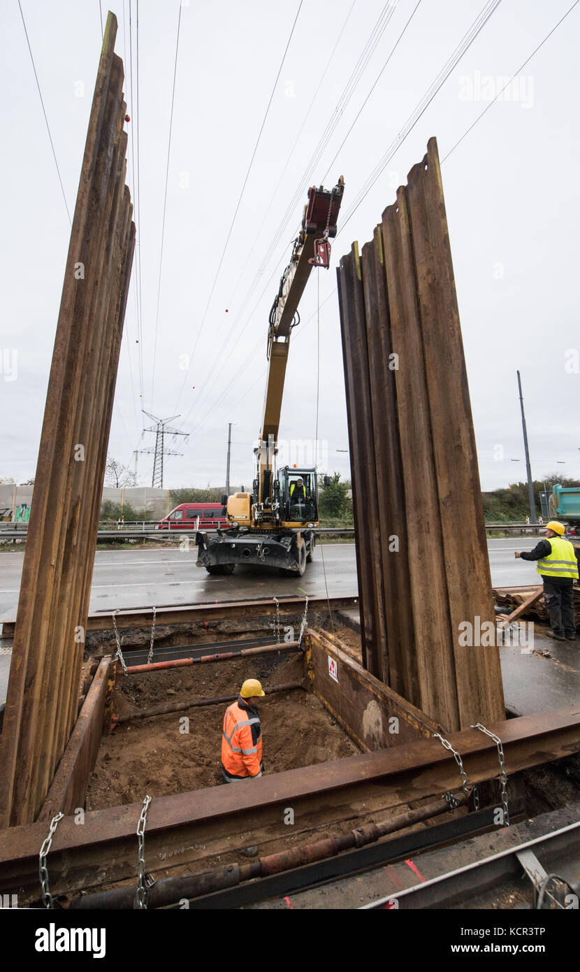 Sheet pile walls hi-res stock photography and images - Alamy