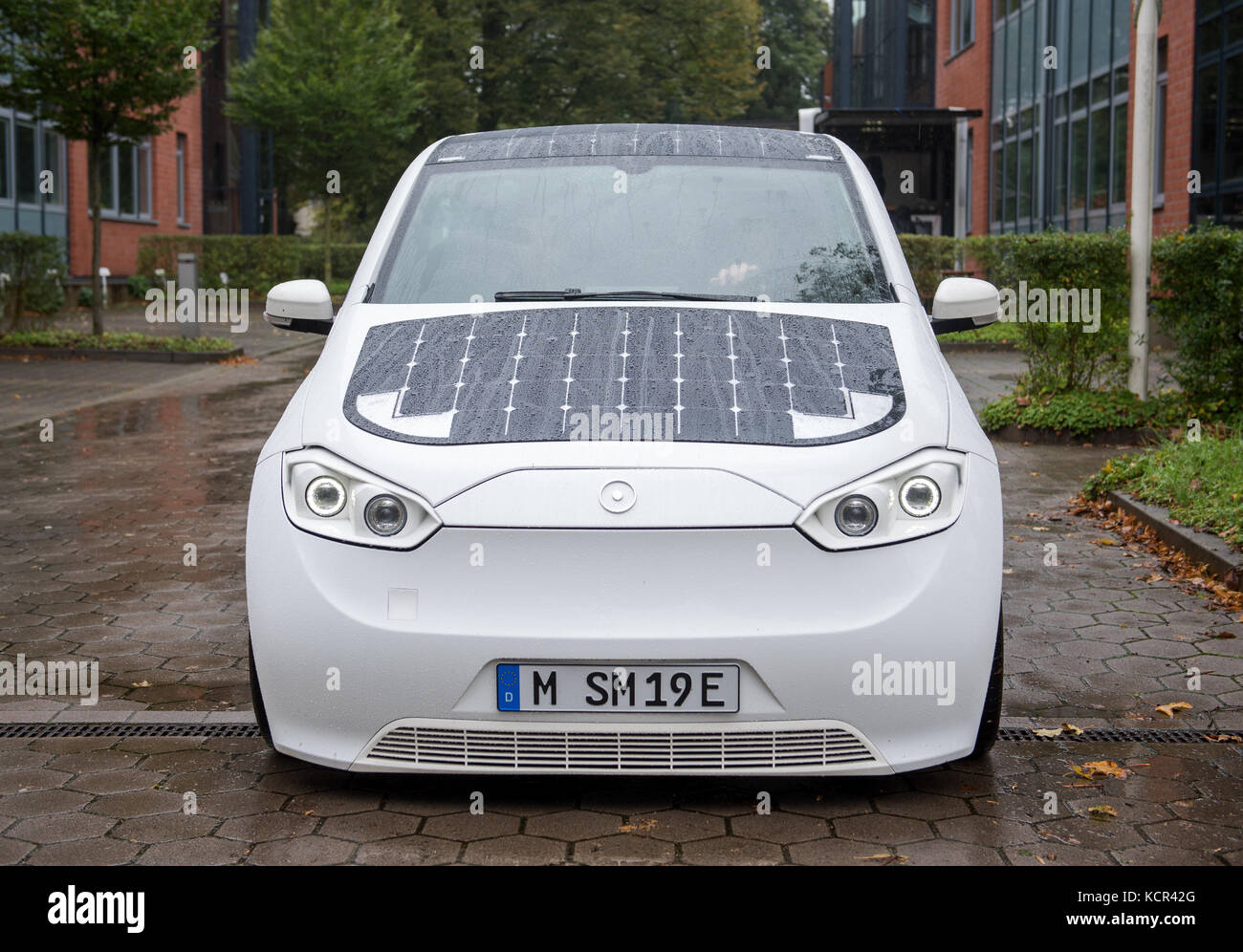 The prototype of an electric car of the type 'Sion' by manufacturer ...