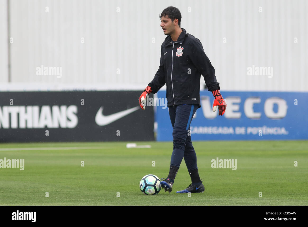SÃO PAULO, SP - 07.10.2017: TREINO DO CORINTHIANS - Matheus Vidotto ...