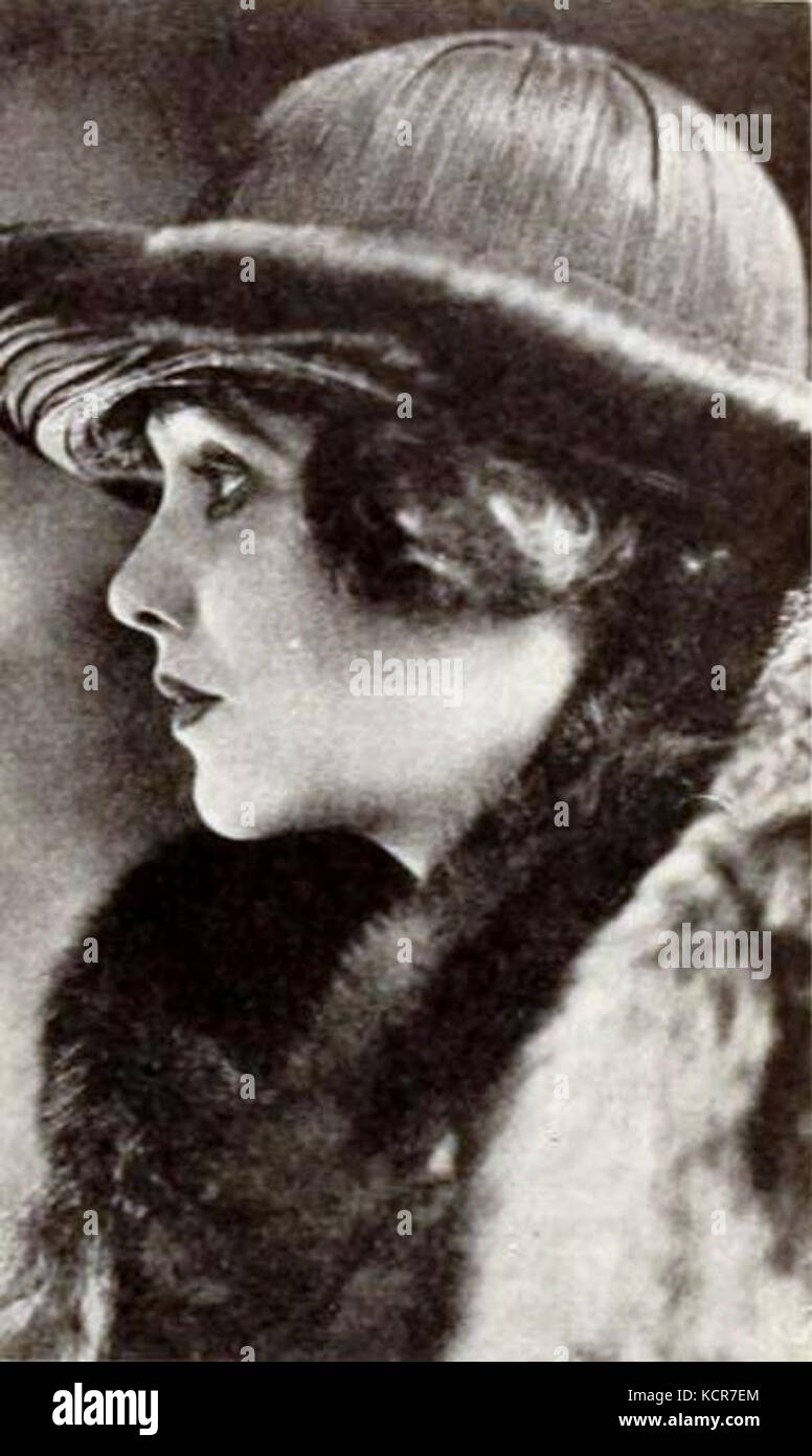 Frances Eldridge Nov 1920 EH Stock Photo - Alamy