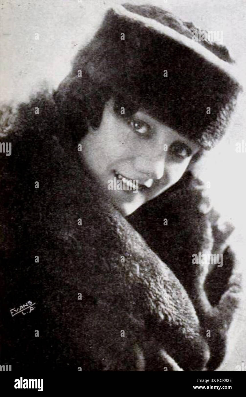 Elinor Fair Feb 1921 EH Stock Photo - Alamy