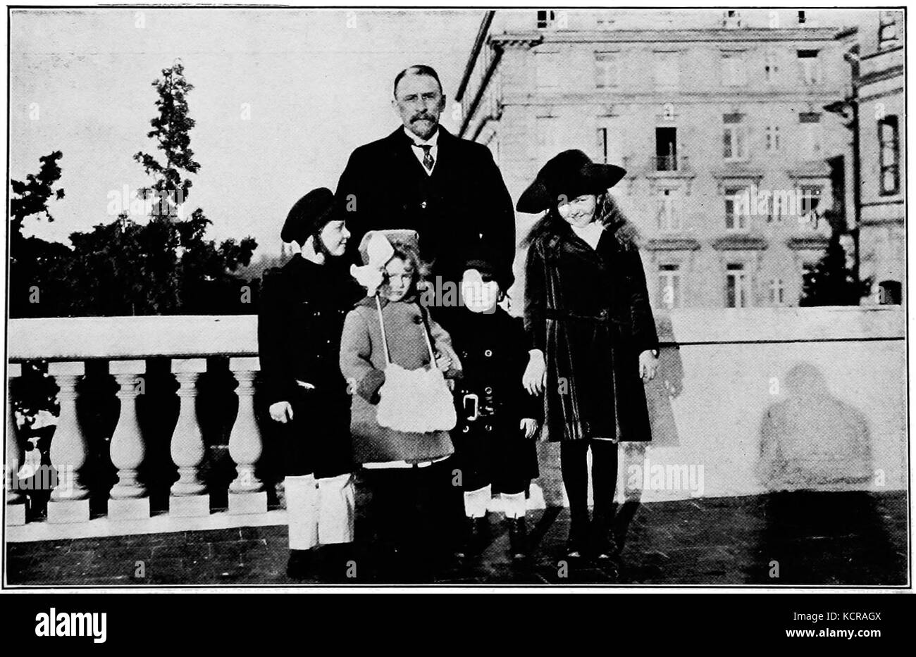 Ambassador of ottoman empire Black and White Stock Photos & Images - Alamy