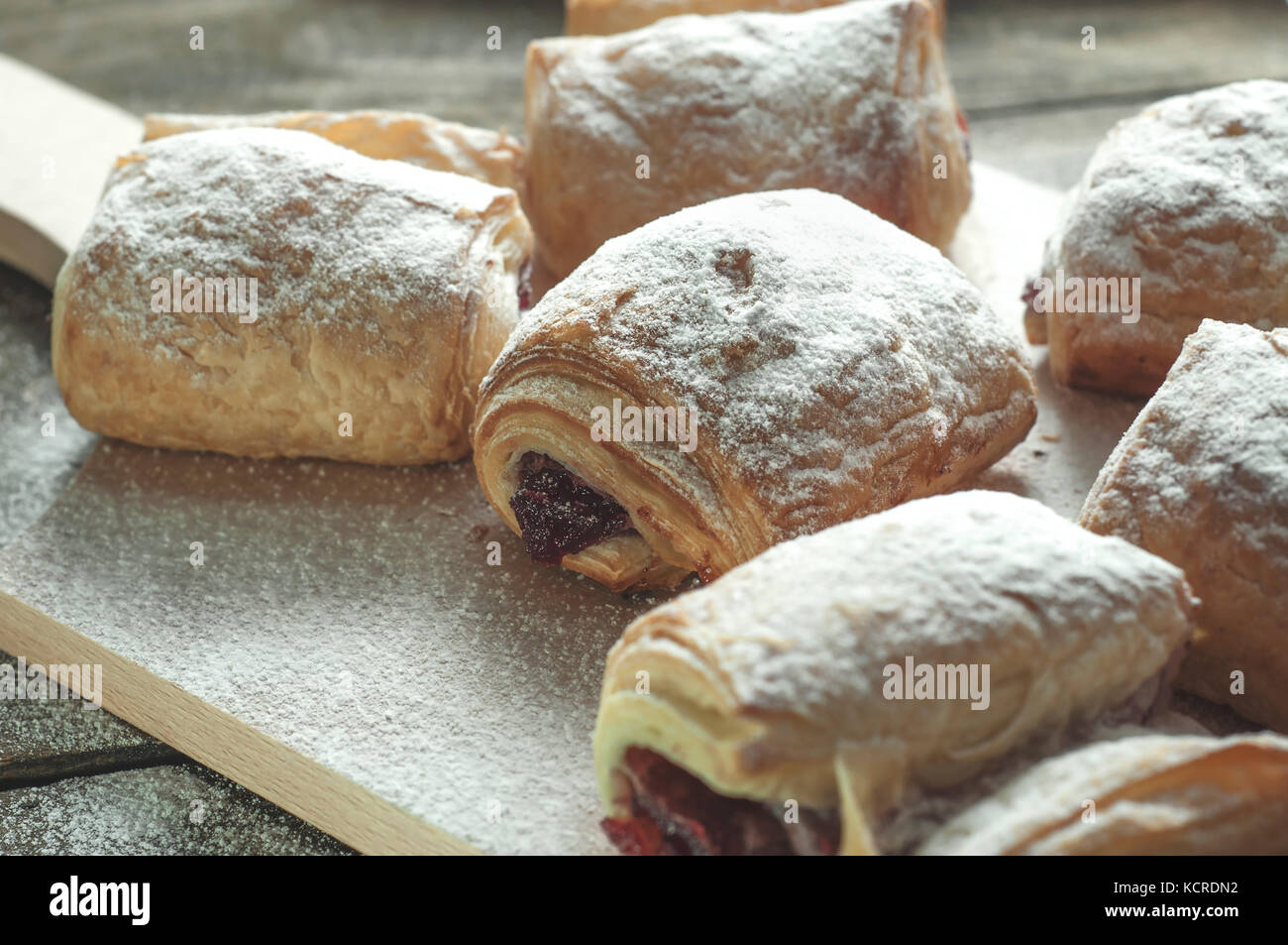 fresh puff pastries, close up Stock Photo - Alamy