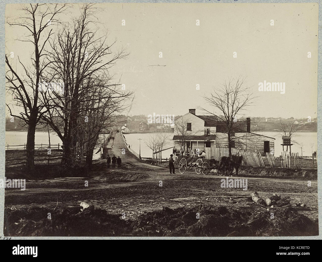 Bridge across Eastern branch of Potomac River 34794v Stock Photo - Alamy