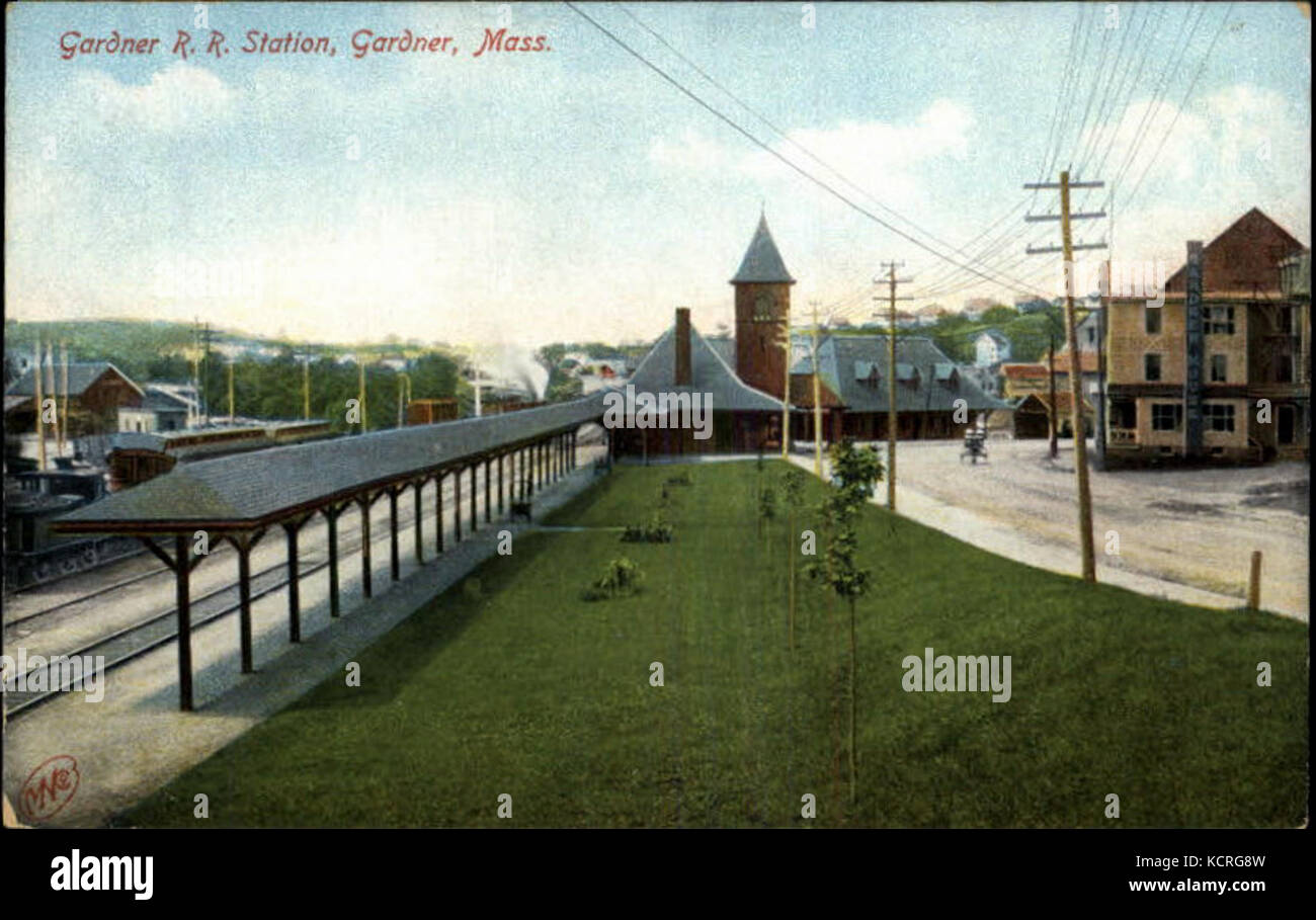 Gardner MA station 1910 postcard Stock Photo - Alamy