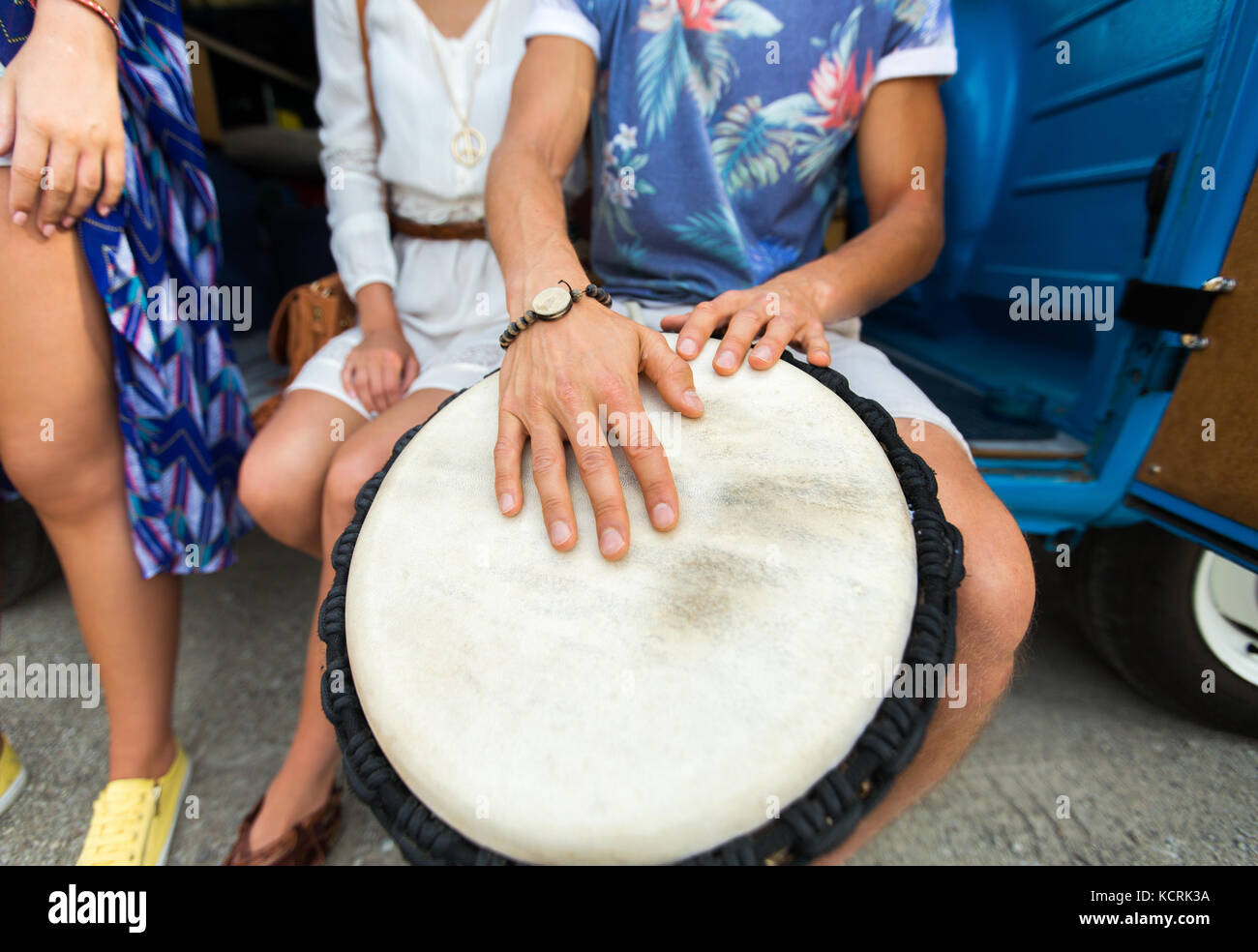 Tom tom drum hi-res stock photography and images - Alamy