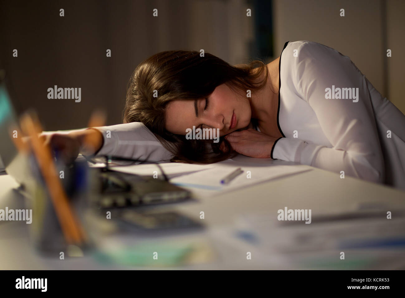 Woman sleeping while working people hi-res stock photography and images ...