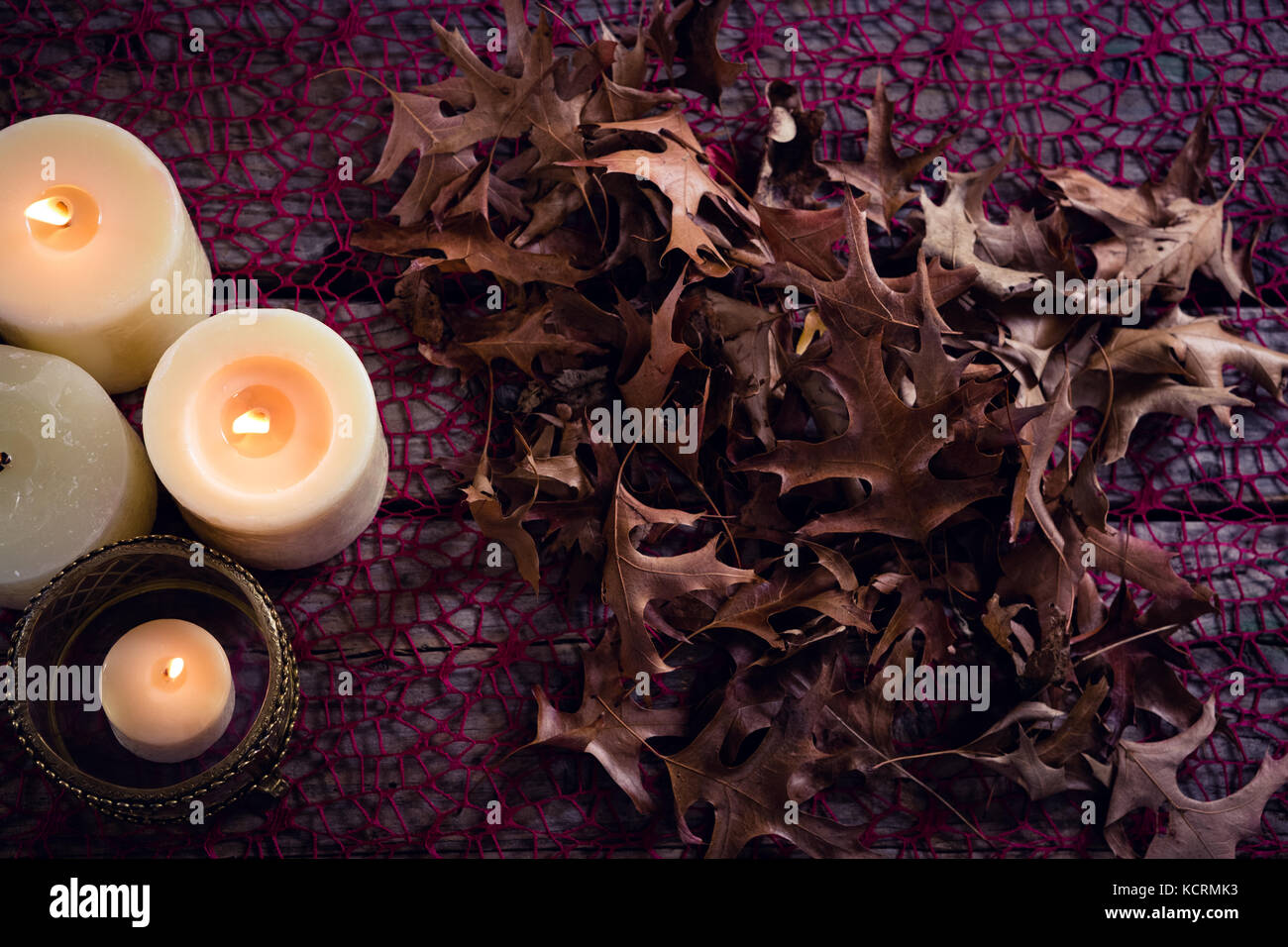 Overhead lit hi-res stock photography and images - Alamy