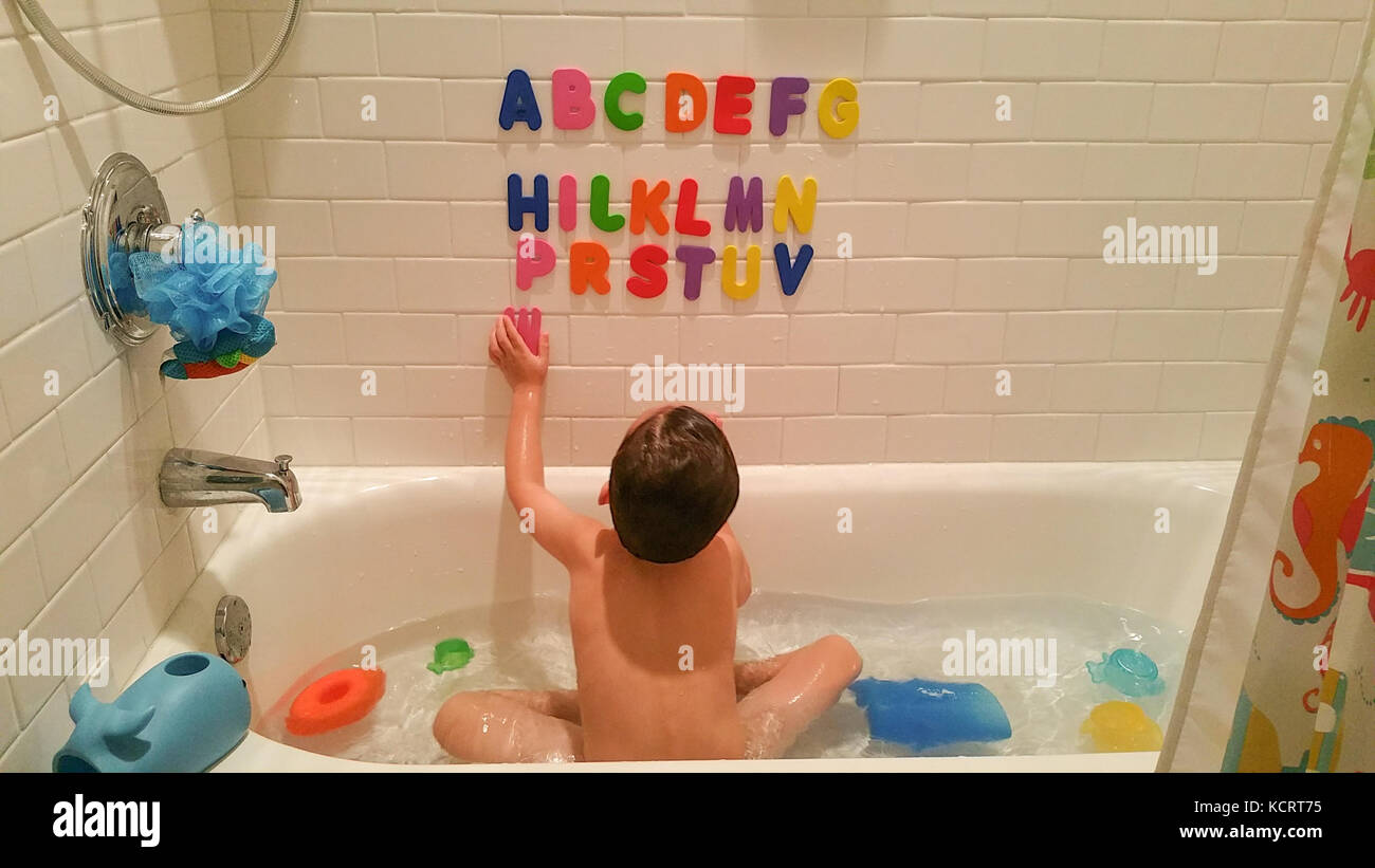 Bubble letters alphabet hi-res stock photography and images - Alamy