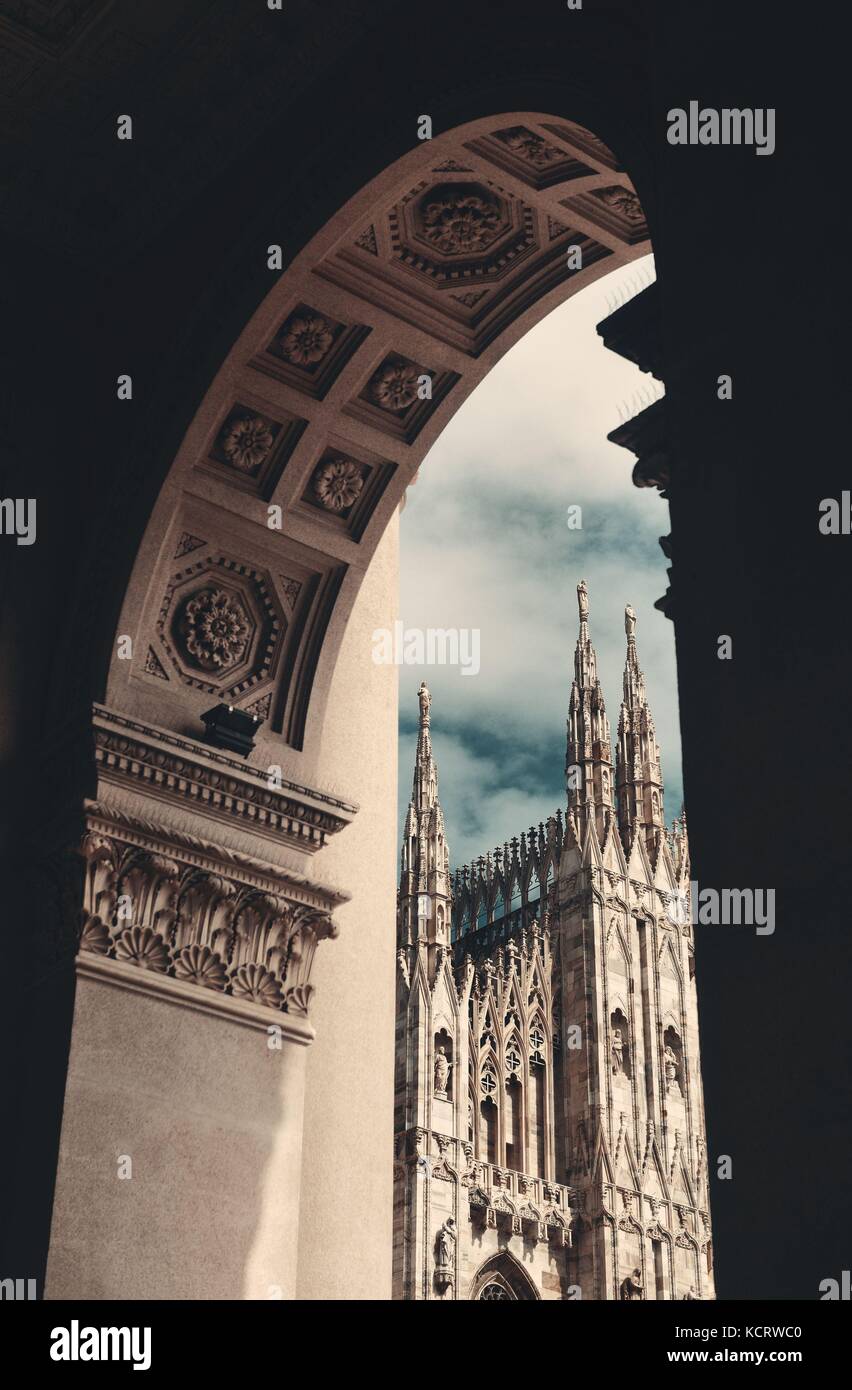 Milan Cathedral viewed through archway in Italy Stock Photo - Alamy
