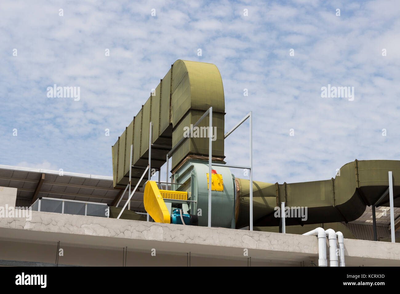 Air duct and ventilation system of modern building Stock Photo - Alamy