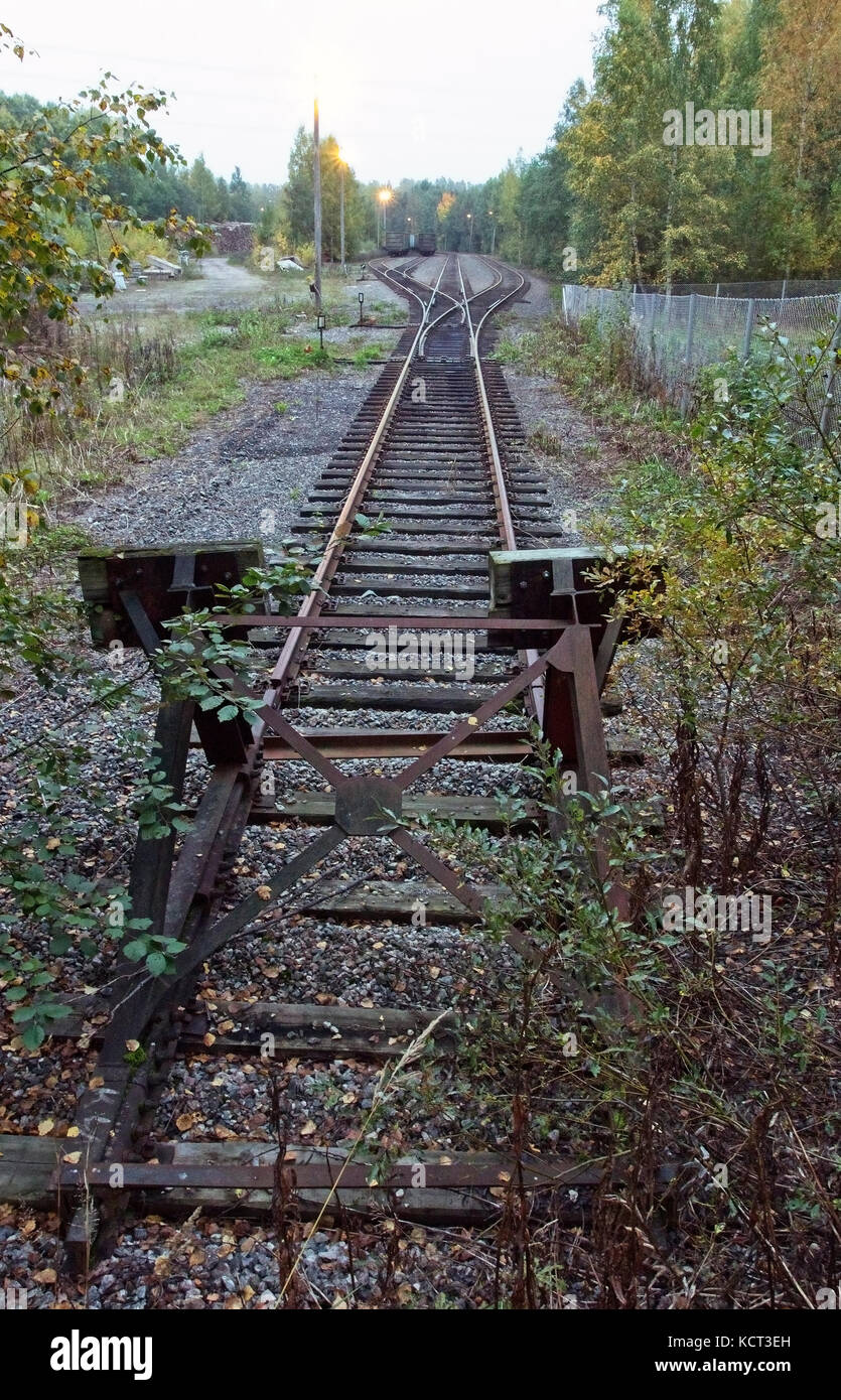 end of the rails Stock Photo - Alamy