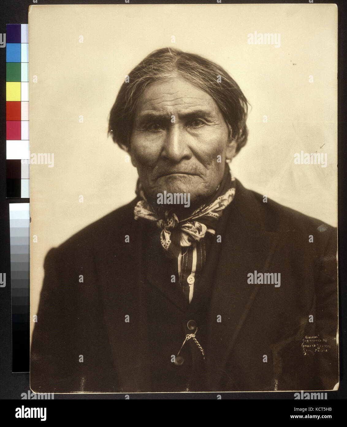 Apache cultural history hi-res stock photography and images - Alamy