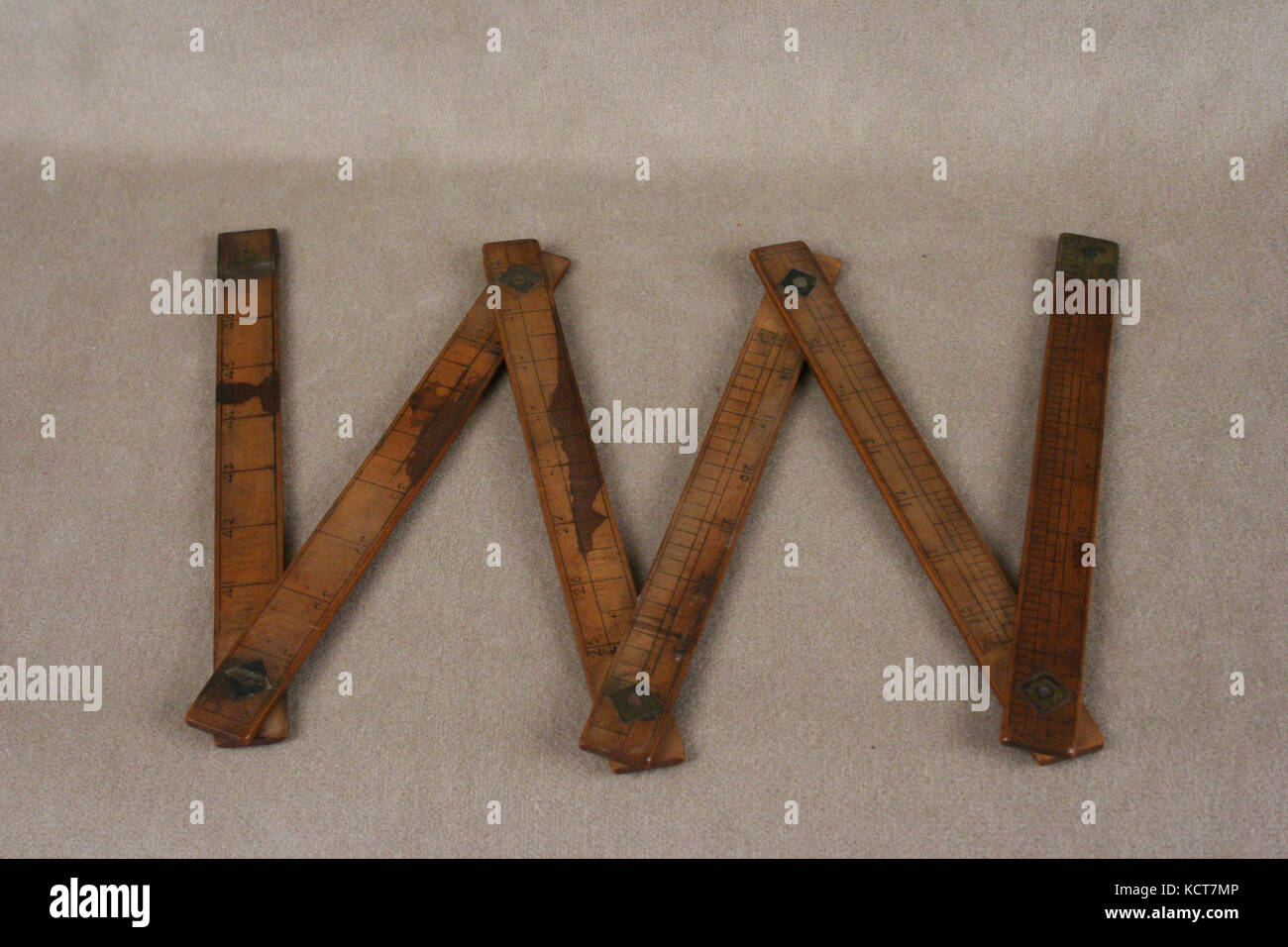 Handmade Wooden Carpenters' Folding Rule Stock Photo - Alamy