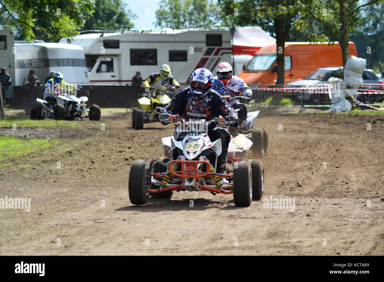 Quad race hi-res stock photography and images - Alamy