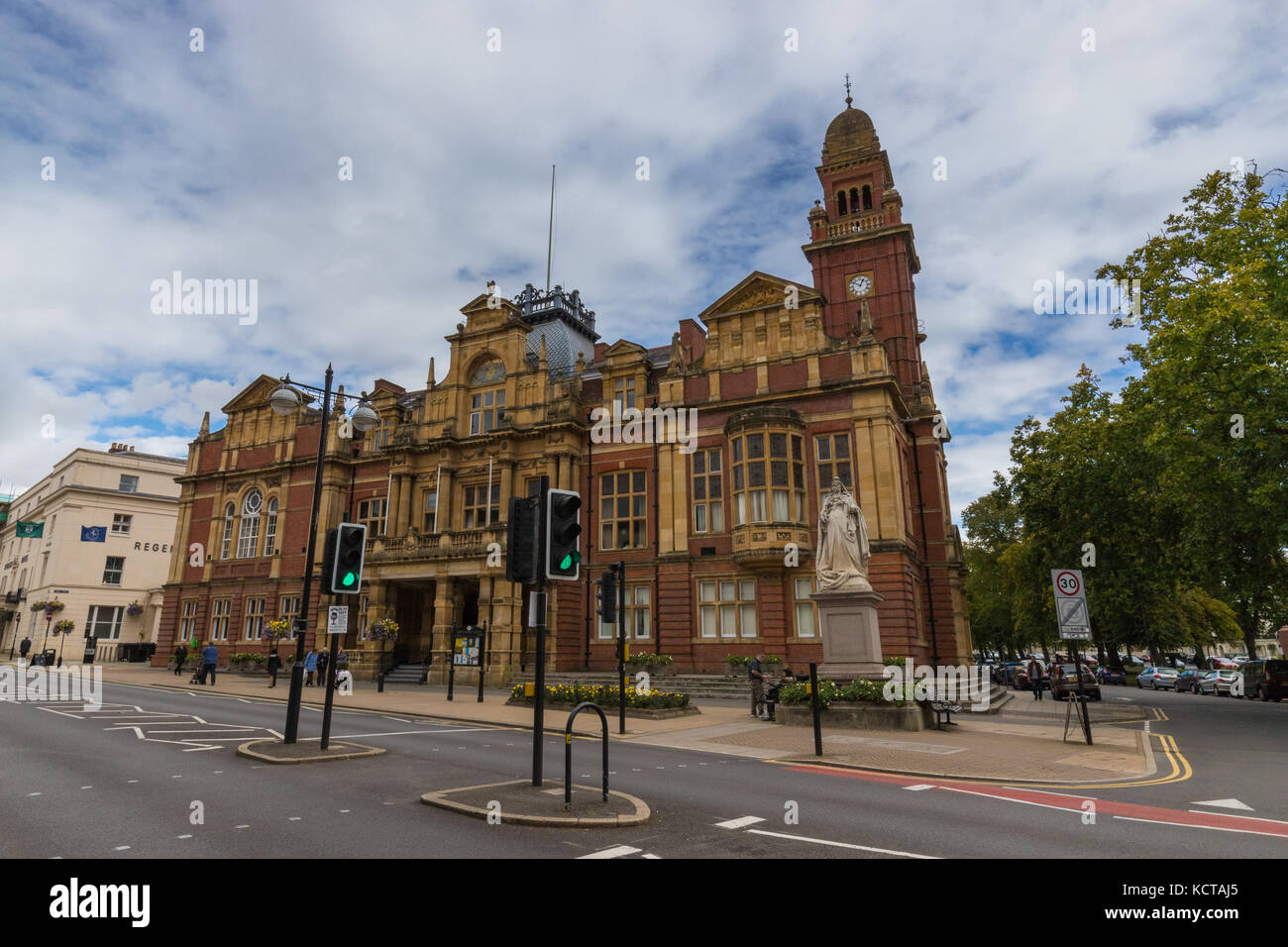Leamington Town Hall Stock Photo - Alamy