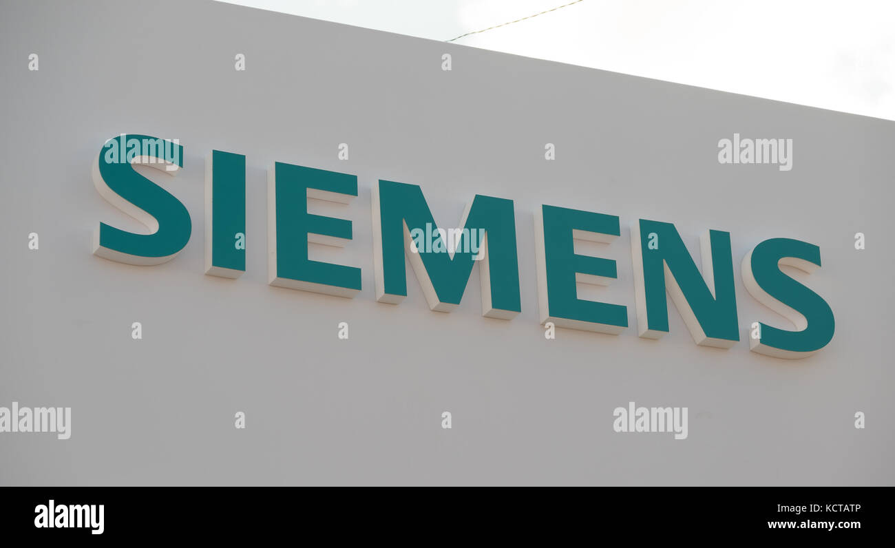 Siemens Logo High Resolution Stock Photography and Images - Alamy