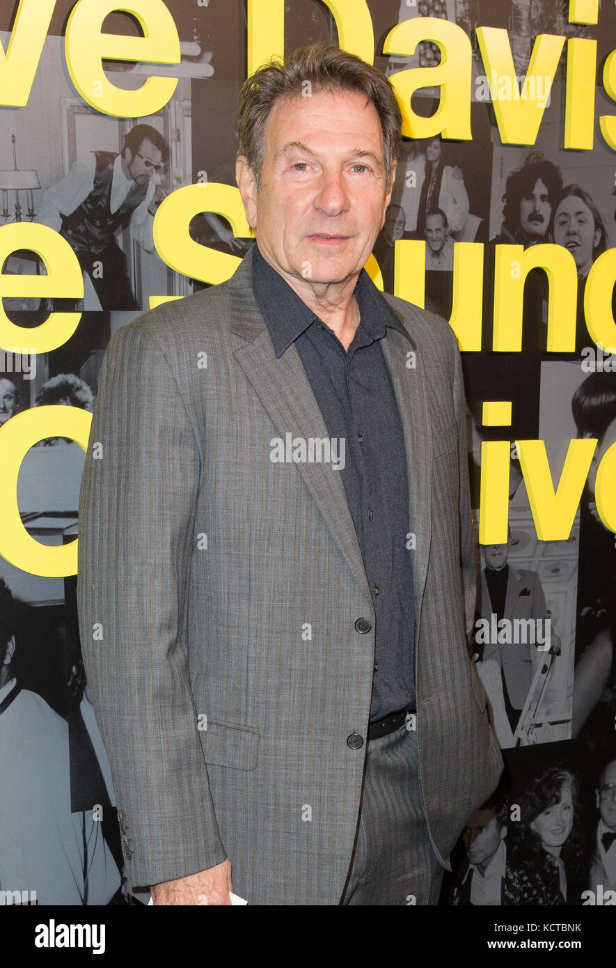 Celebrities arrive special screening hi-res stock photography and ...