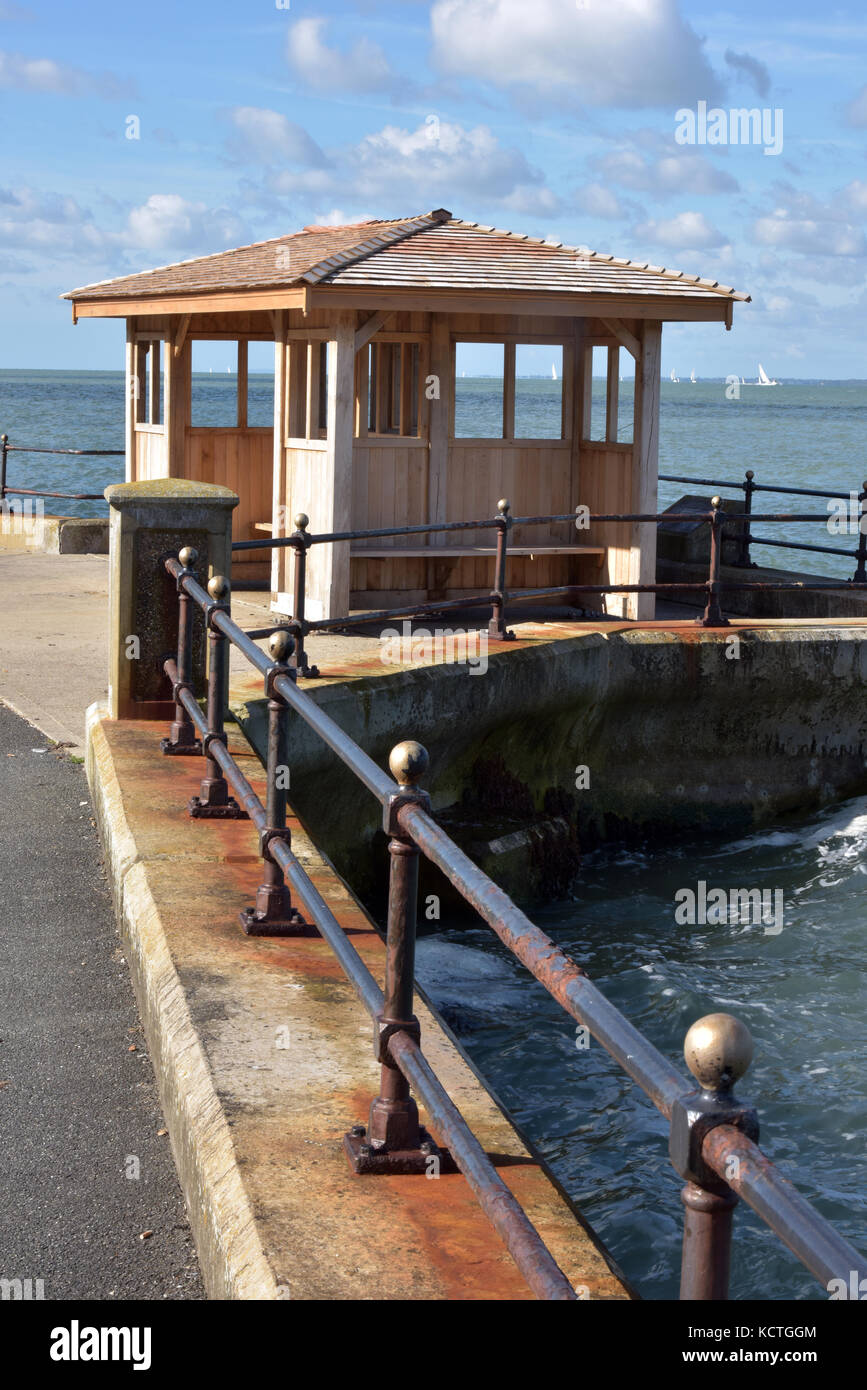 A shelter on the seafront at the seaside esplanade at cowes on the Isle ...
