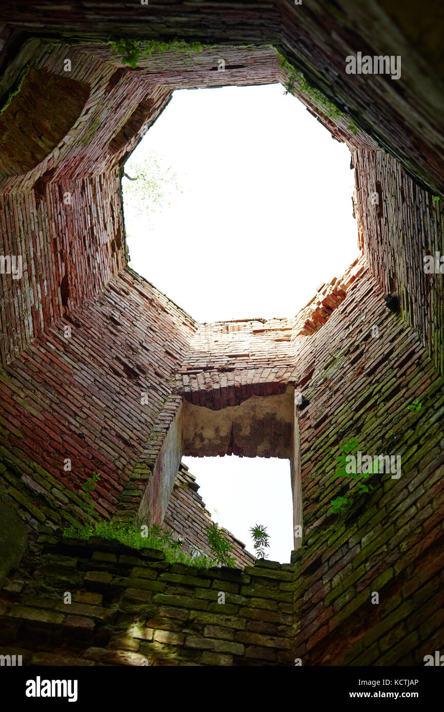 Building construction structure hi-res stock photography and images - Alamy