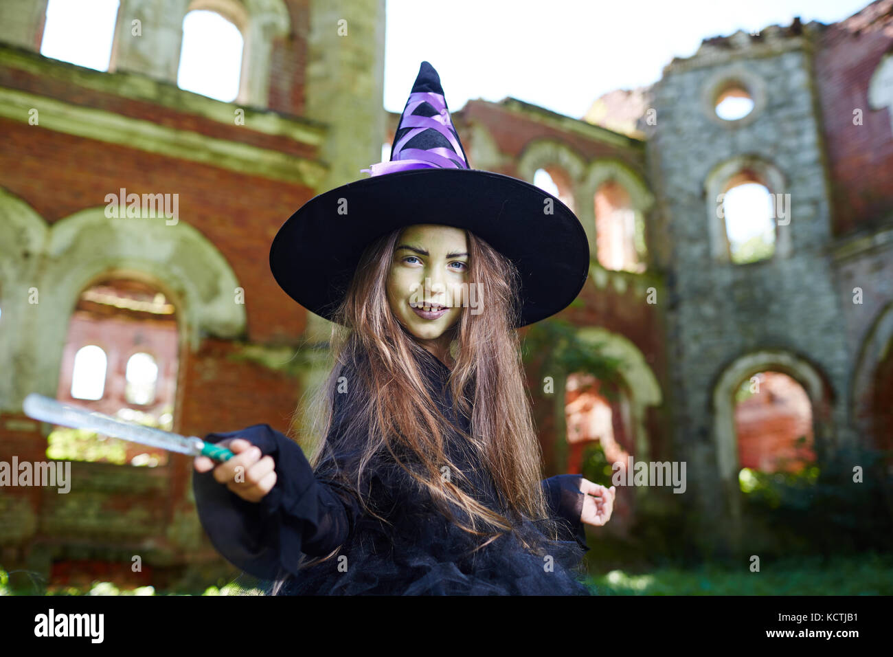Black girl magic wand hi-res stock photography and images - Alamy