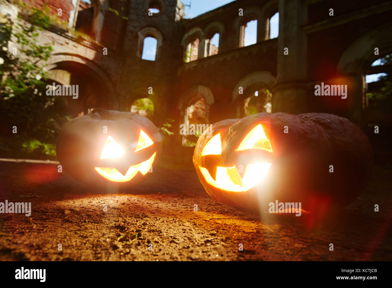 Evil grin hi-res stock photography and images - Alamy