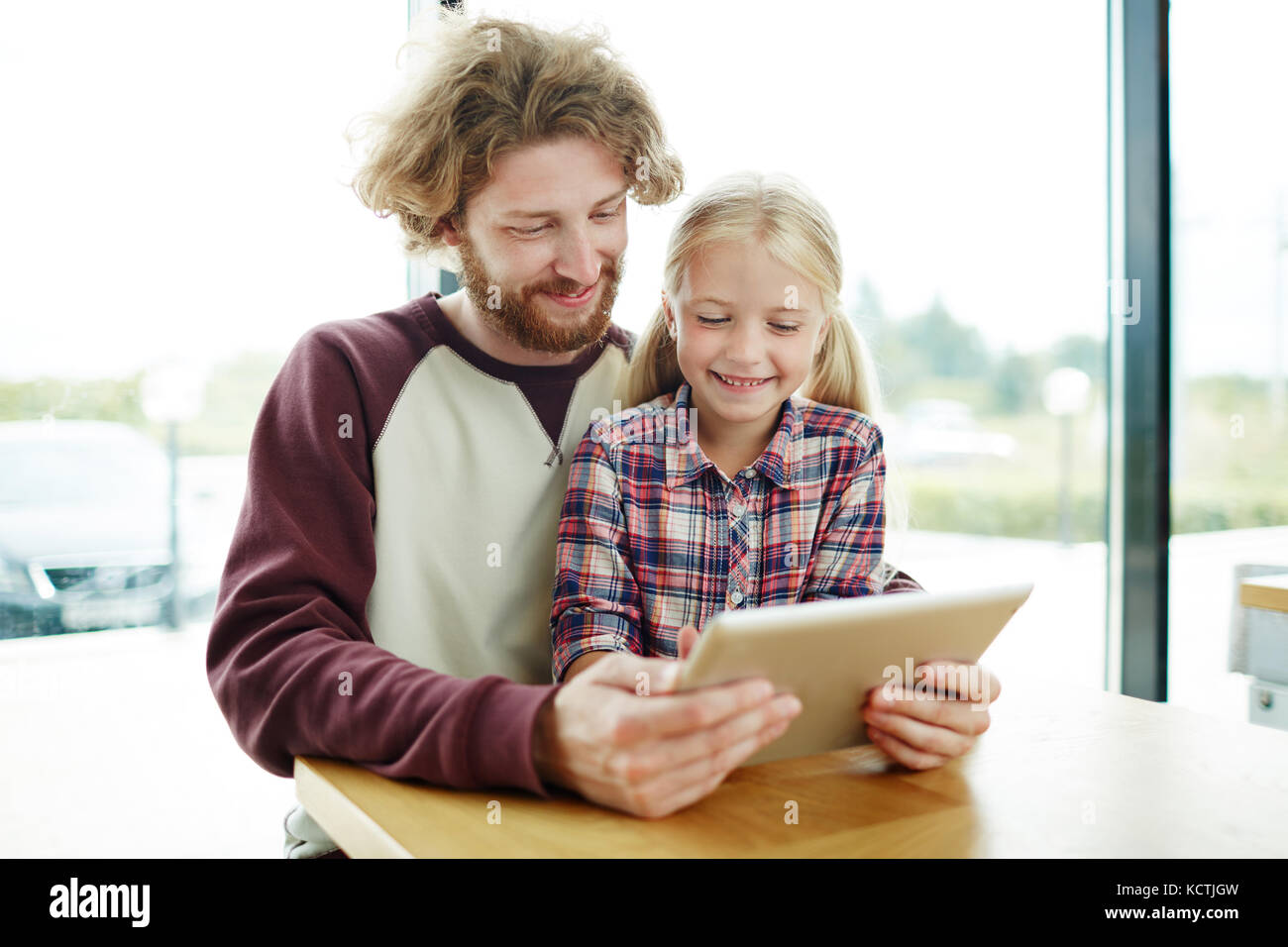 Leisure with tablet Stock Photo - Alamy
