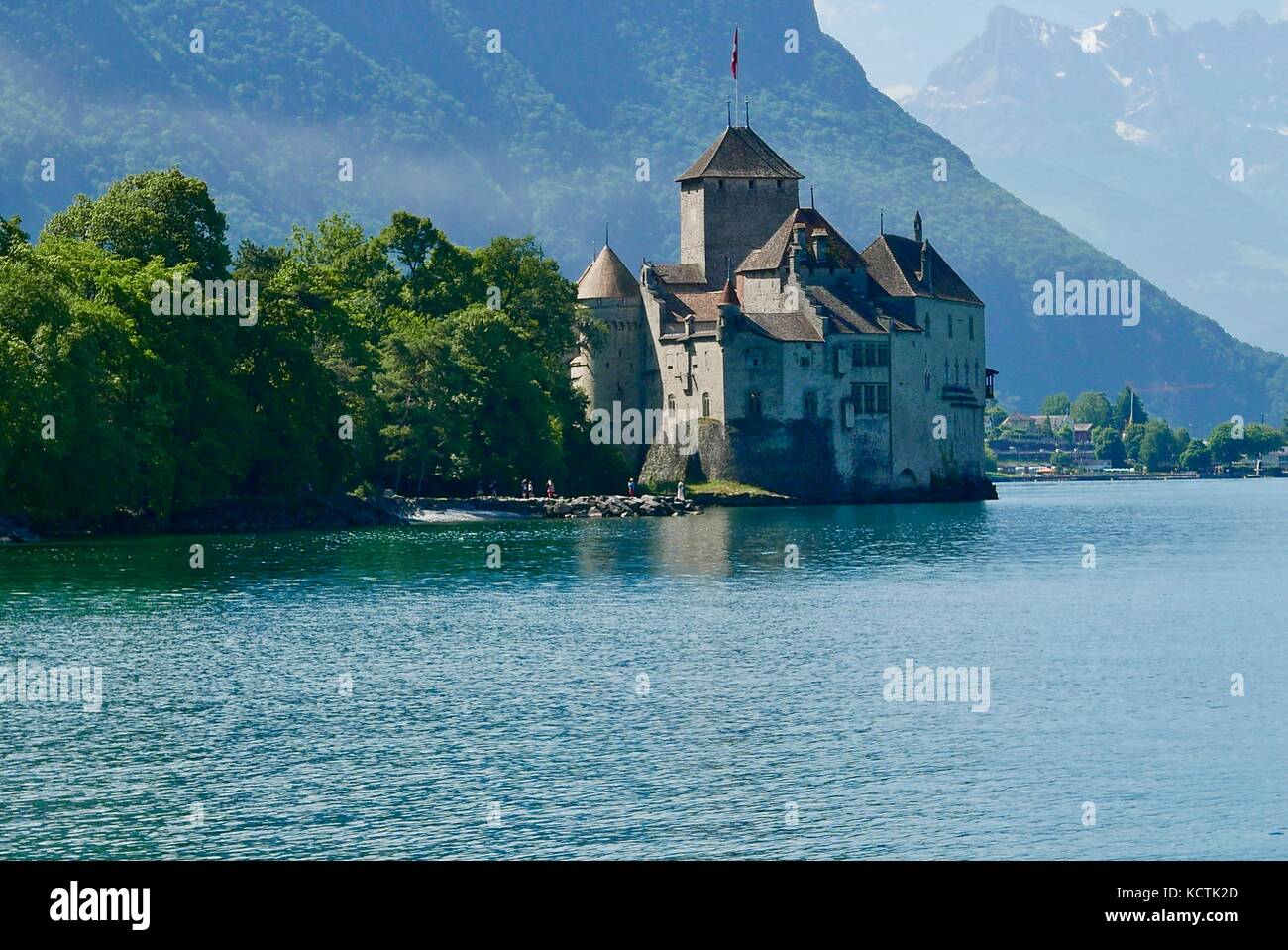 Chillon castle lake geneva Stock Photo - Alamy