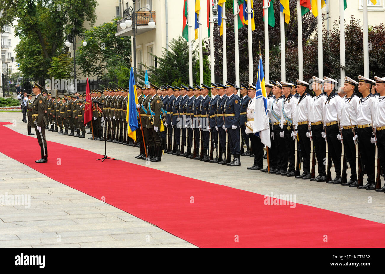Ukraine's honor guard standing at the square near Administration of ...