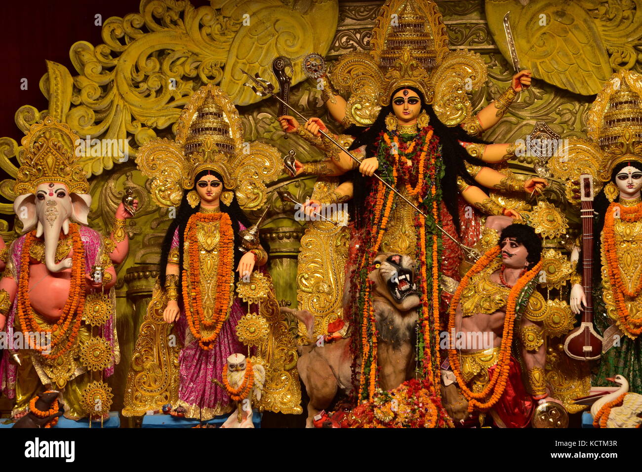 Durga Puja Festival, Kolkata, West Bengal, India Stock Photo - Alamy