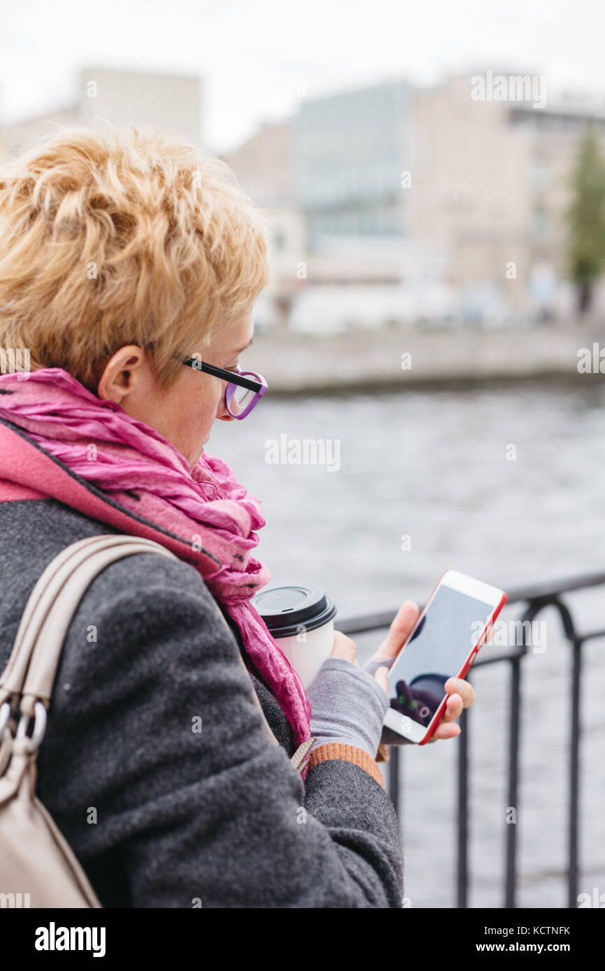 Paper cup phone hi-res stock photography and images - Alamy