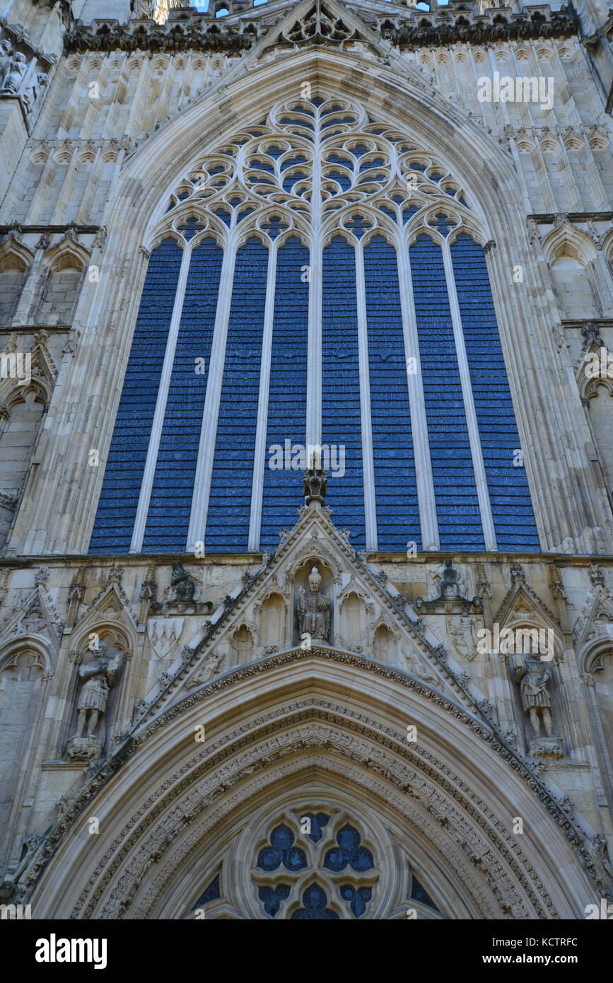 Gothic arches arched windows hi-res stock photography and images - Alamy