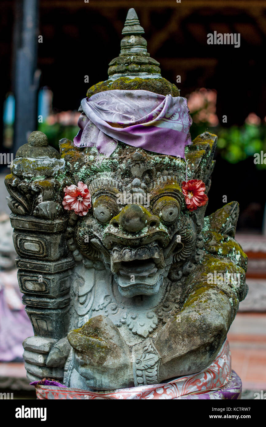Stone Carving at Ubud Palace, Bali, Indonesia Stock Photo - Alamy
