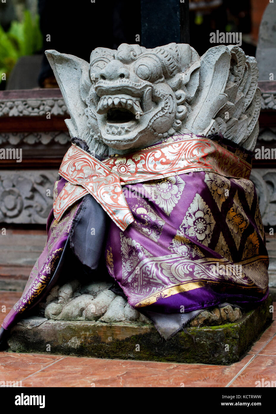 Stone Carving at Ubud Palace, Bali, Indonesia Stock Photo - Alamy