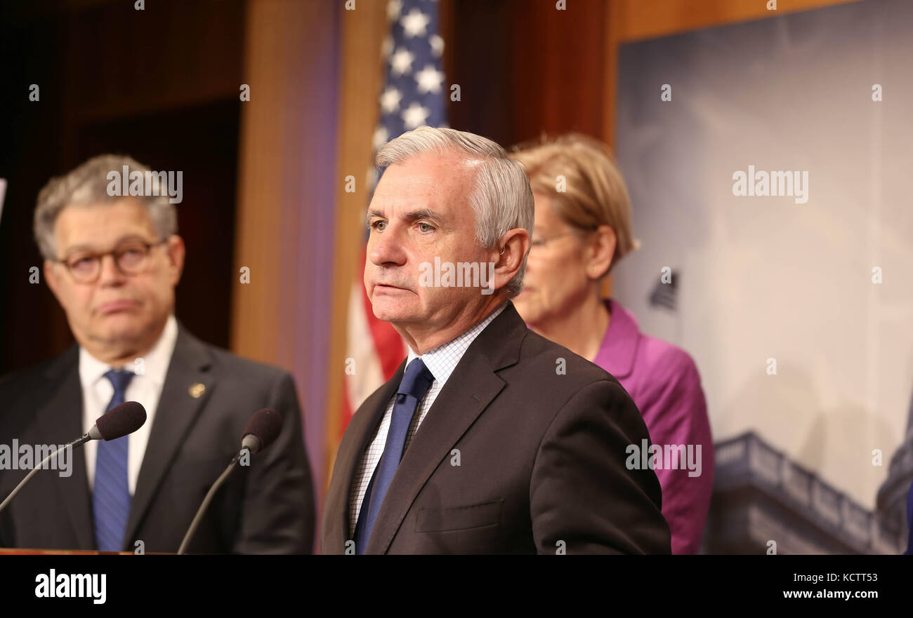 Wake island conference hi-res stock photography and images - Alamy