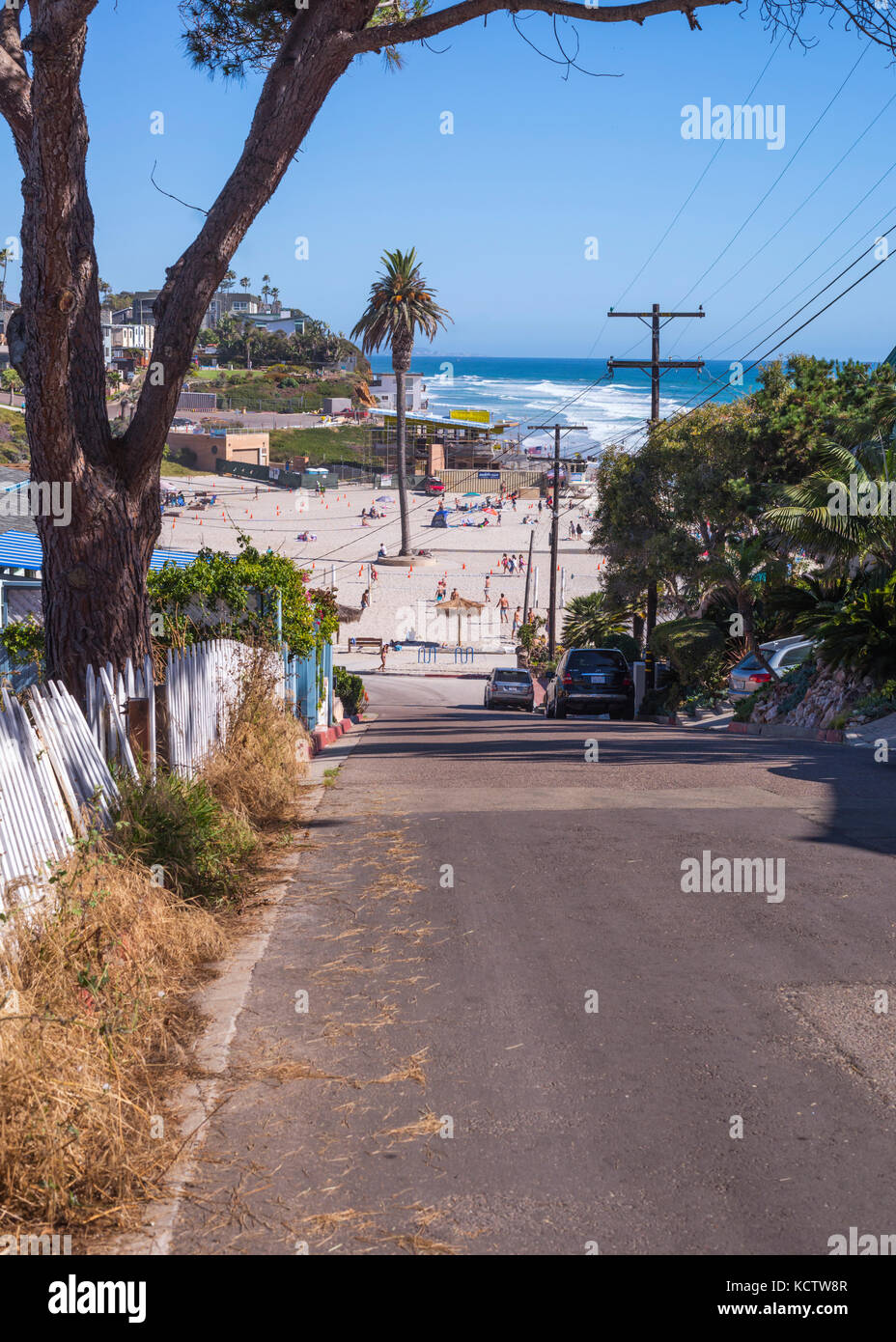 Steet view looking down to Moonlight State Beach. Encinitas, California ...