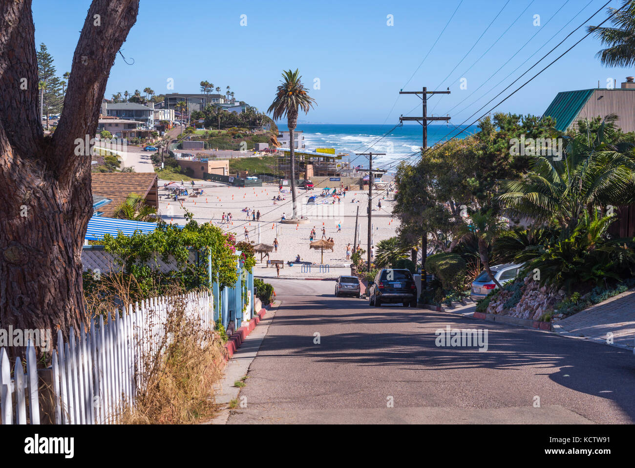 Moonlight beach hi-res stock photography and images - Alamy