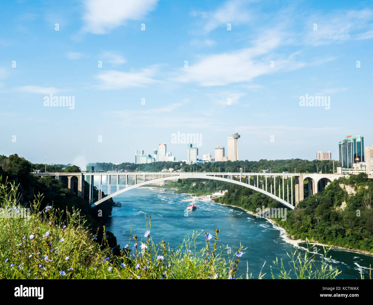 Niagara Falls Bridge High Resolution Stock Photography and Images - Alamy