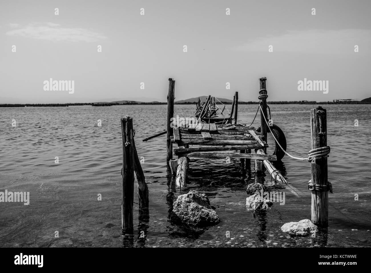 Vintage dock hi-res stock photography and images - Alamy