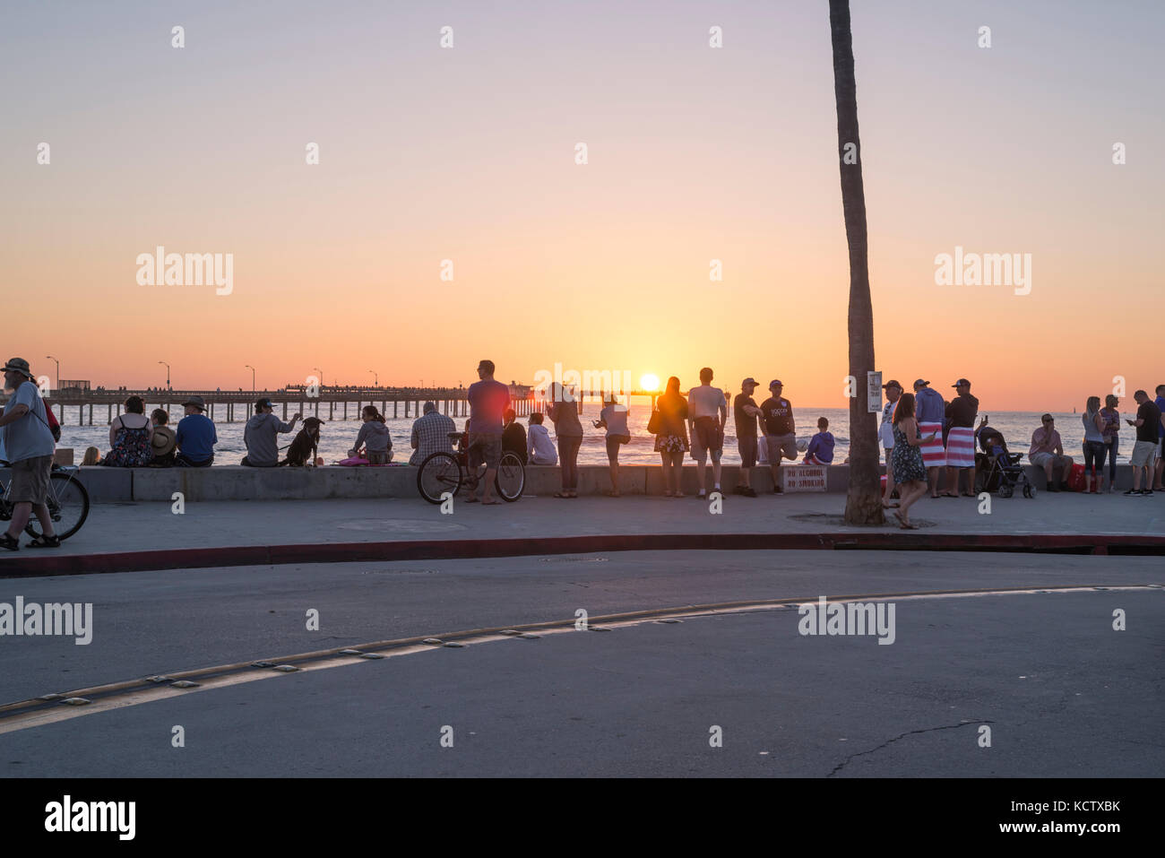 Group of people in the Ocean Beach community of San Diego, California ...