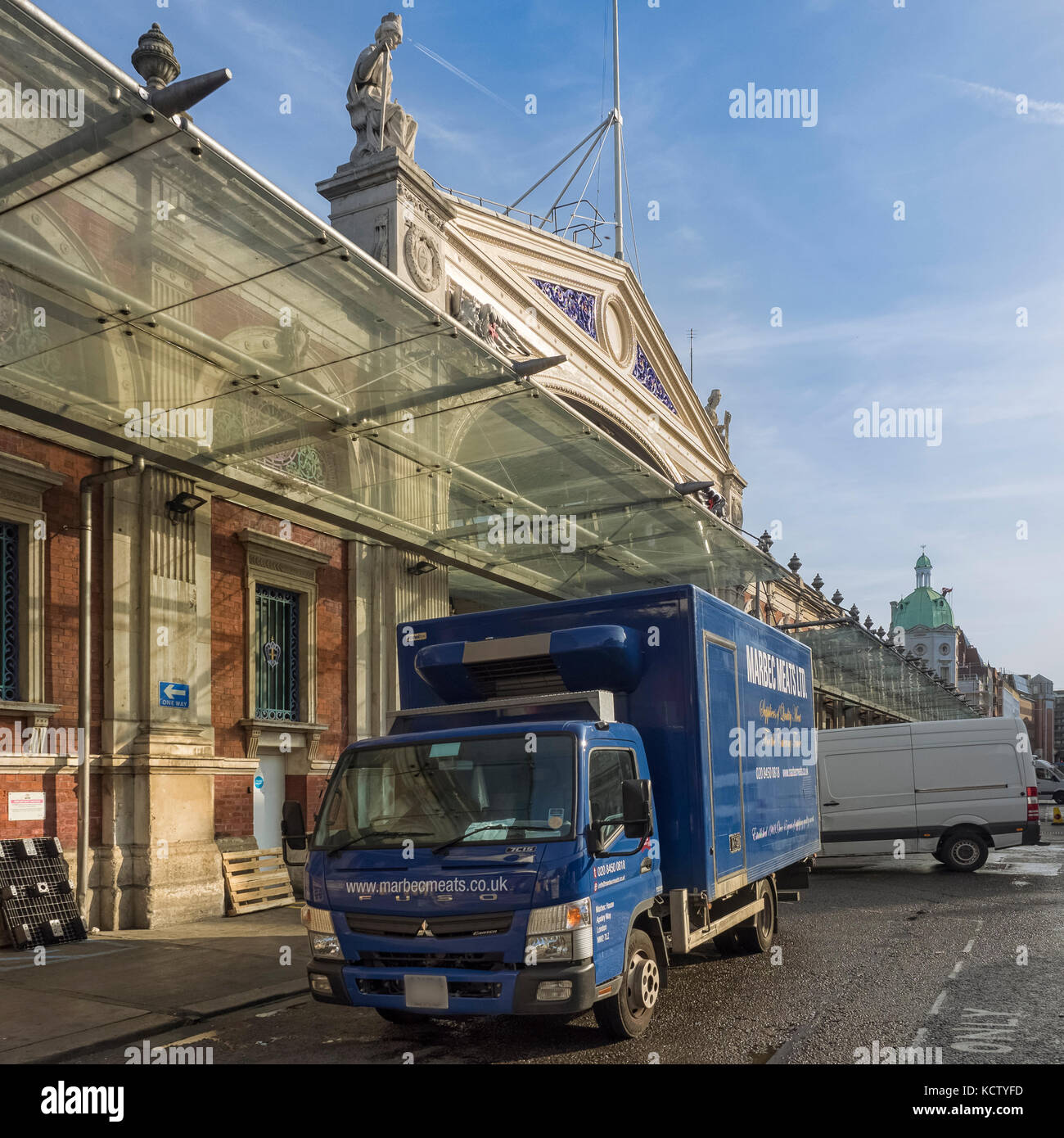 Wholesale meat hi-res stock photography and images - Alamy