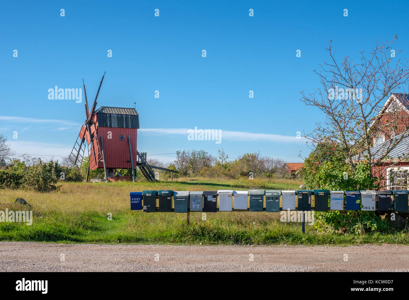 Row mailboxes hi-res stock photography and images - Alamy