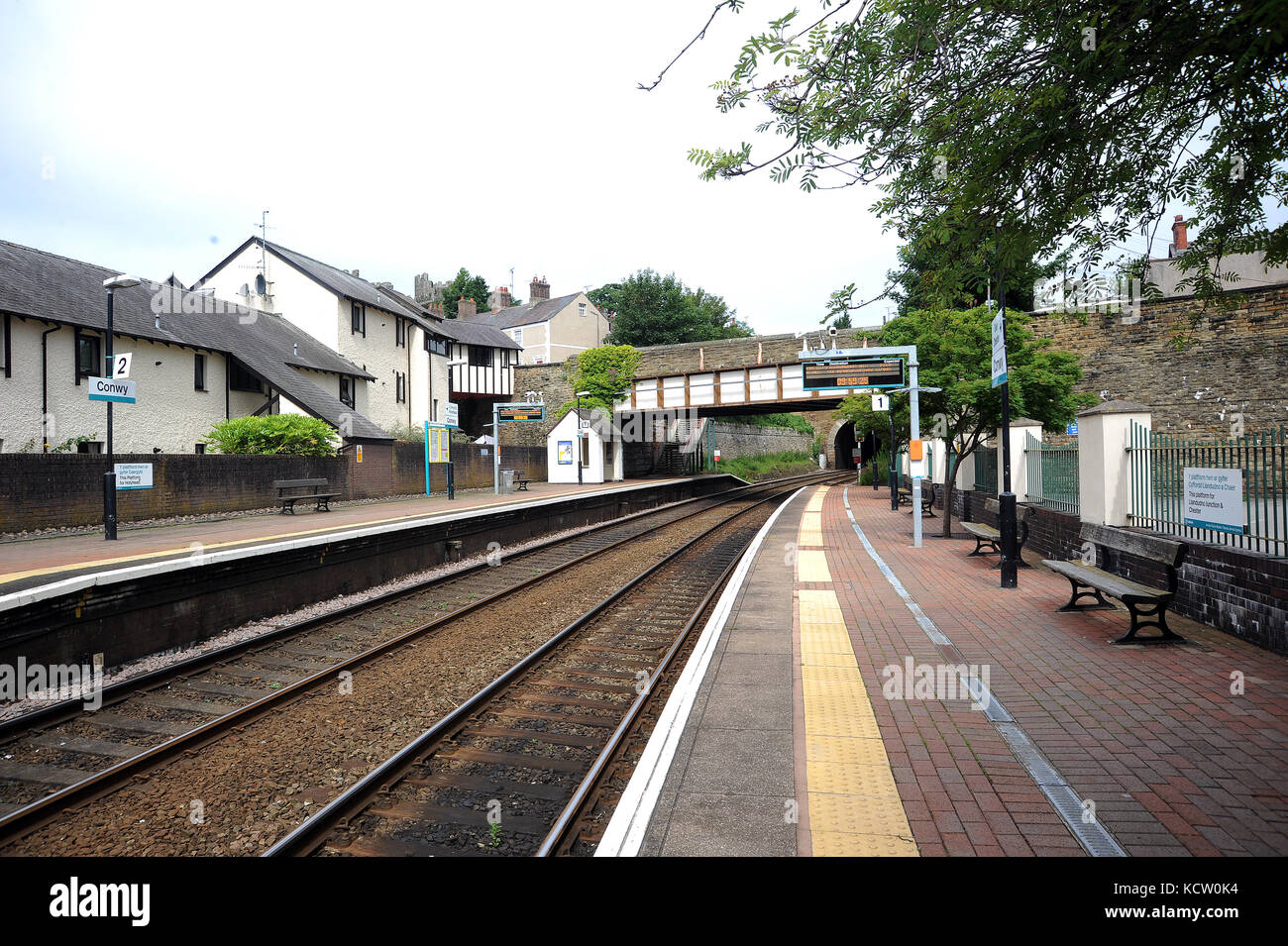 Conwy train station hi-res stock photography and images - Alamy
