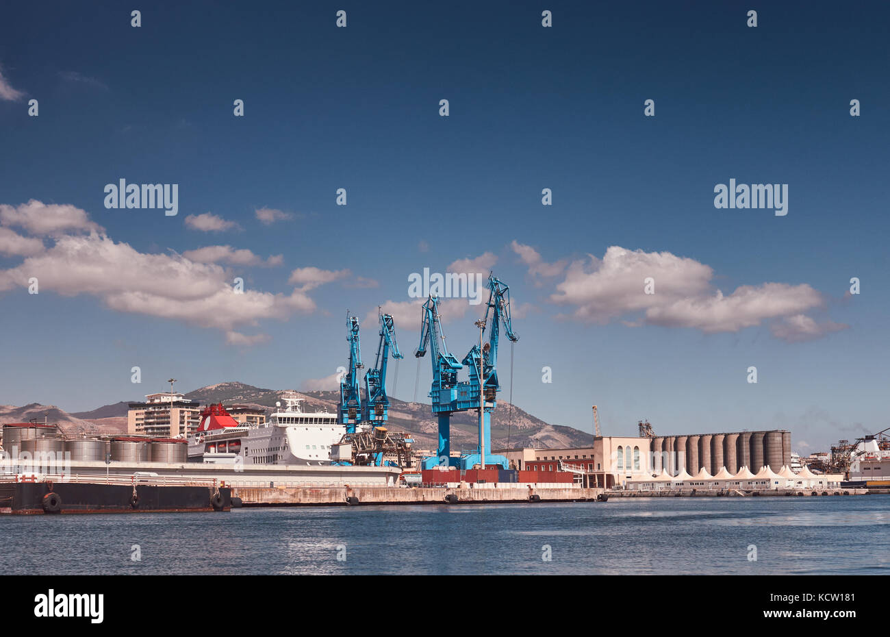 Harbor of Palermo, harbor crane, Sicily Stock Photo - Alamy