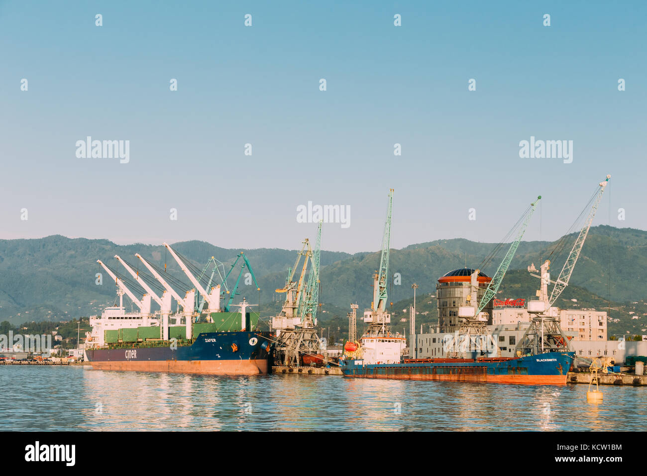 Old barge hi-res stock photography and images - Alamy