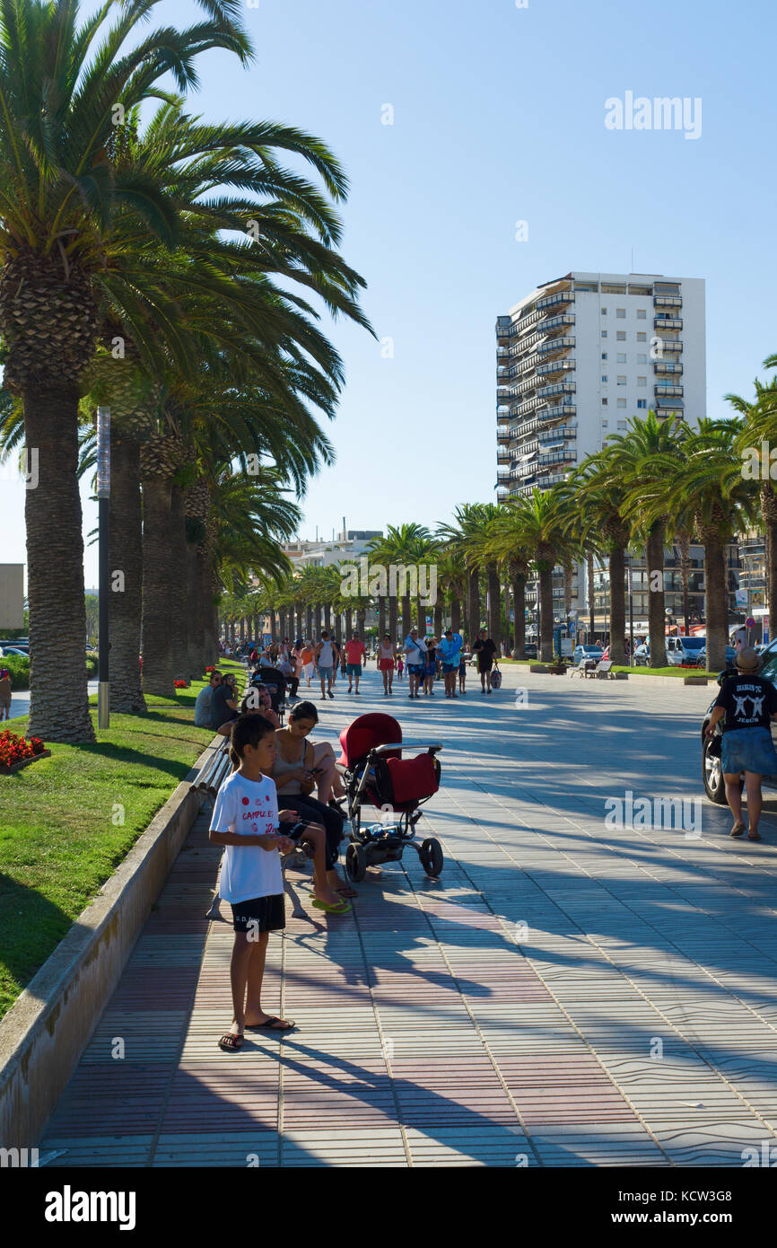 Costa salou beach scene hi-res stock photography and images - Alamy