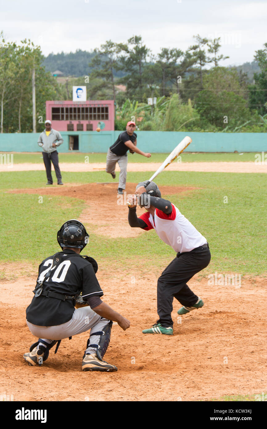 Recreational baseball on a Sunday afternoon, Vinales, Cuba Stock Photo - Alamy