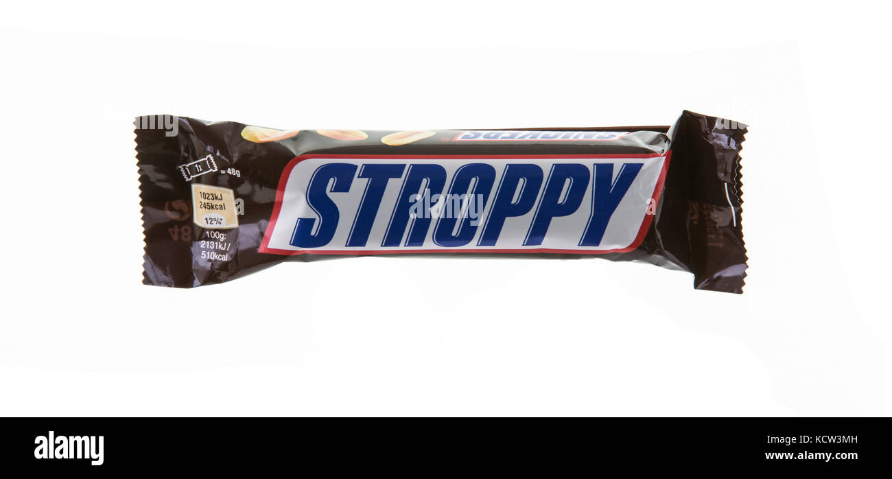 Snickers candy bar hi-res stock photography and images - Alamy